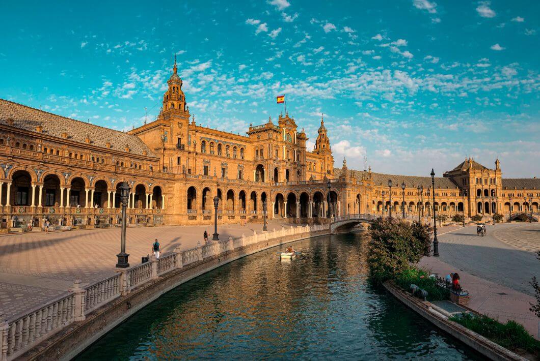 Piarco Airport Taxi, Transfers & Shuttle - Compare All Ways