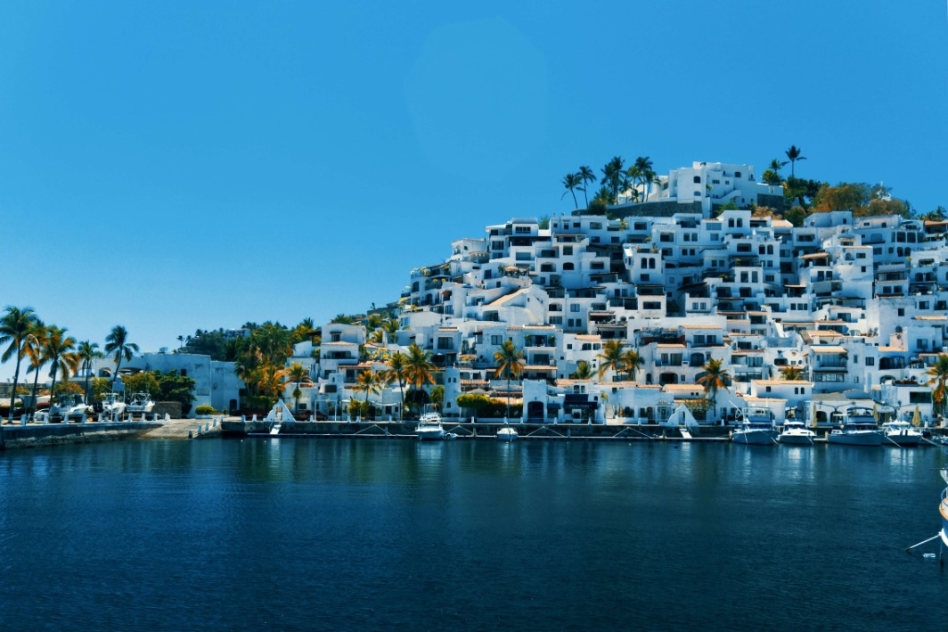 Manzanillo Airport Taxi, Transfers & Shuttle - All Options